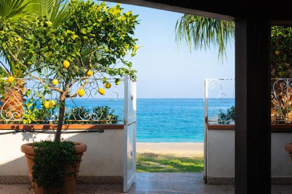 Sicily Mistral Marinello Villa Fronte Mare Con Accesso Diretto - Barcellona Pozzo di Gotto