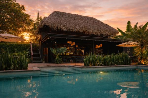 Jungle River Resort - Costa Rica