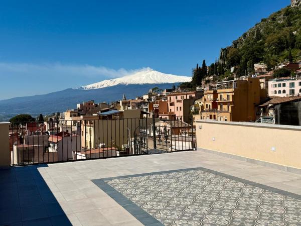 I Saraceni - Luxury House - Letojanni