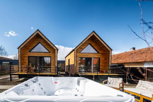 Ypsilon - Pixel - Transylvania