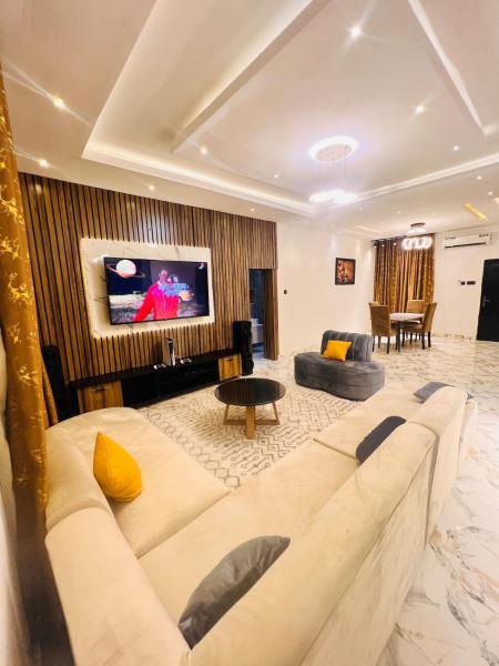 3bed Flat Close To The Airport Lagos - Lagos, Nigeria