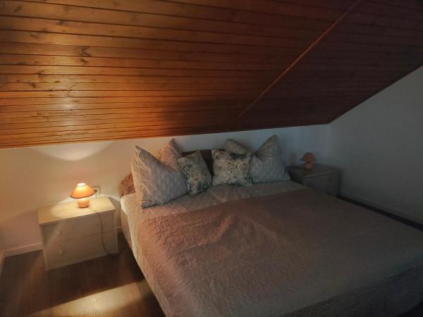 Csengi Apartman - Balatonszemes