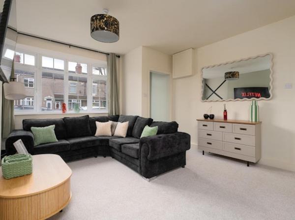 Luxury & Affordable Newly Renovated House In Grimsby - Cleethorpes