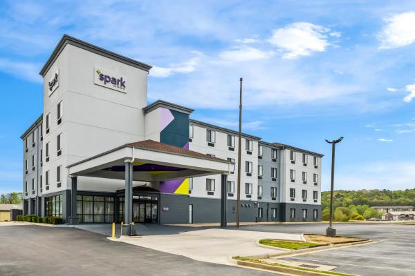 Spark By Hilton Pelham Birmingham I 65 - Hoover, AL