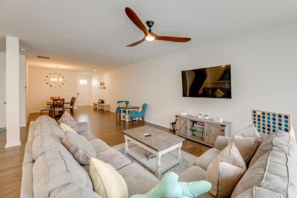 5 Mi To Bethany Beach Modern Gem With Pool Access! - Delaware