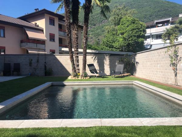 Elegant Apartment With Pool And Parking - Losone