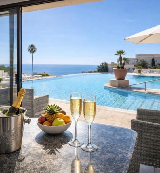 Apartment With Garden, Pool, Sea View And Parking - Grasse