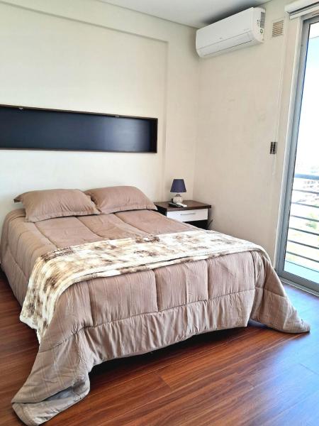 Con Vistas A La Ciudad En Piso 9 - Muyurina - Bolivia