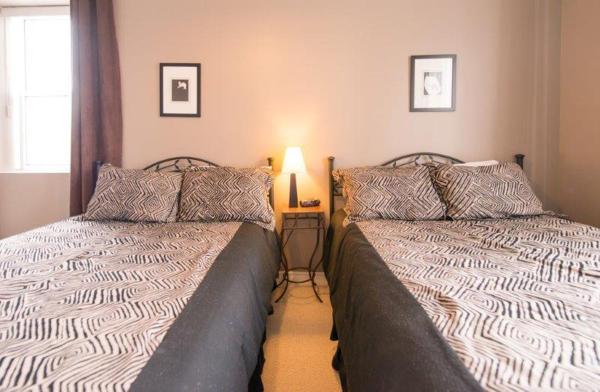 Presidential Suite Stay - Niagara Falls