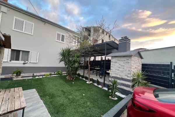 Holiday House With A Parking Space Split - 25463 - Split
