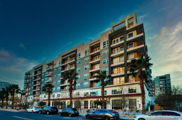 Cozysuites Phx Roro Gym Pool Pets Parking #12 - Downtown Phoenix - Phoenix