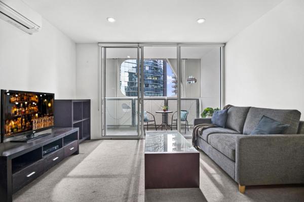 1br Docklands With Walk To Marvel Stadium & Balcony - Kensington