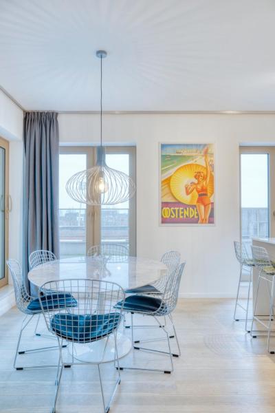 Stunning Apartment With Large Sunny Terrace - Oudenburg
