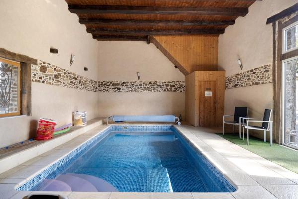 Le Fenil Gîte Avec Piscine Partagée - Bédée