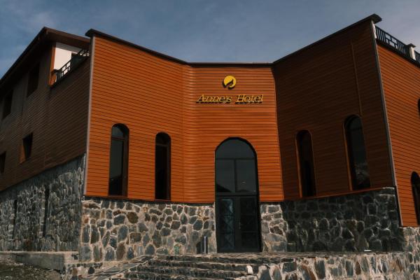 Anne's Hotel In Mestia - Georgia