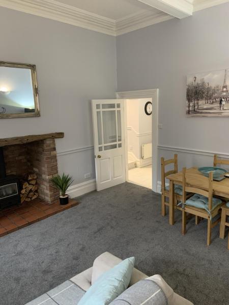 Hursley Lodge - Lincoln
