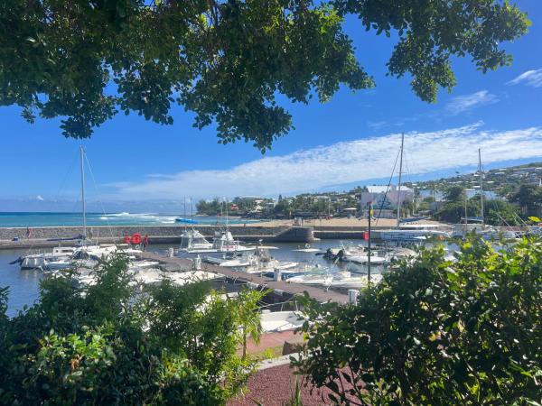 Saint Gilles Appartement Azur Et Sable 200m De La Plage - Saint-Gilles les Bains