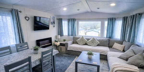 Family Caravan With On-site Pool Near Hastings Beach - Hastings