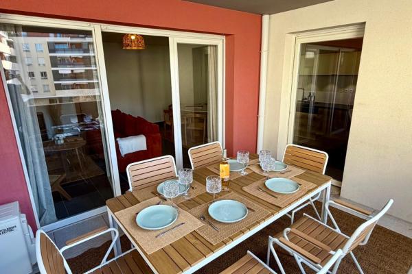 Modern 3-bedroom Apartment For 7 With Terrace & Parking Beach 10min - Hyères