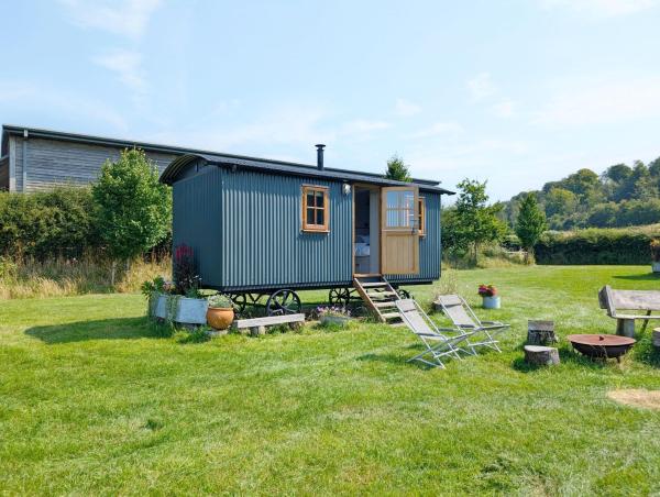 Leaping Lamb - Rowlands Castle - Shephards Hut - Hayling Island