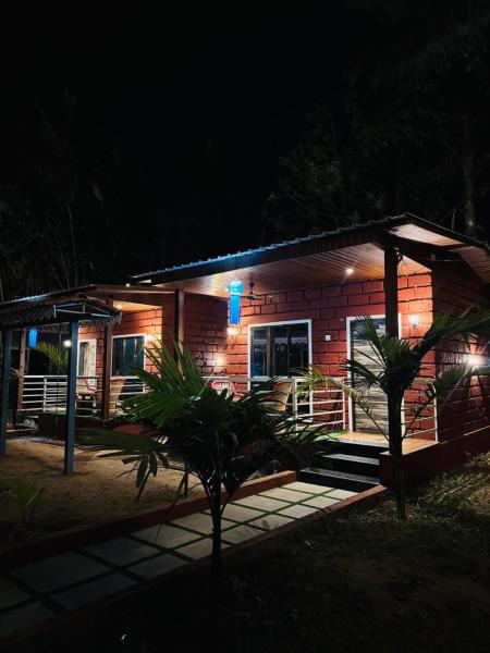 Coastal Home - Diveagar