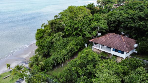 Casa Mykonos Beachfront Villa Private Beach Access - パナマ