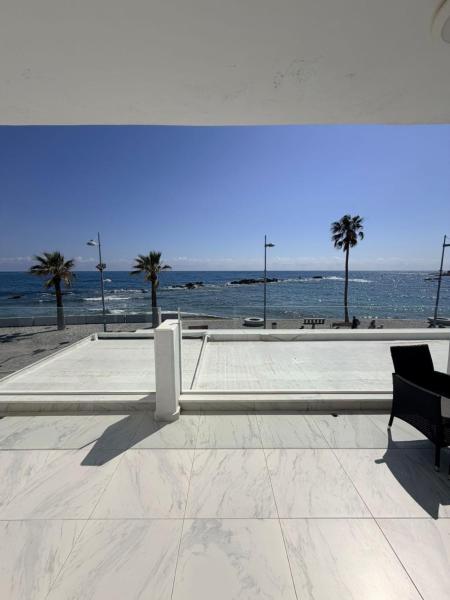Signature Infinite Sea View - Harbour Luxury Apartment 106 - Paphos