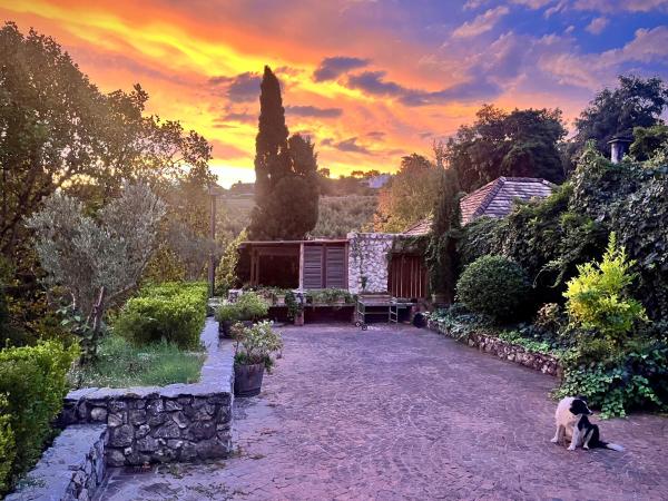 Penny Royal Guest Cottages - Somerset West