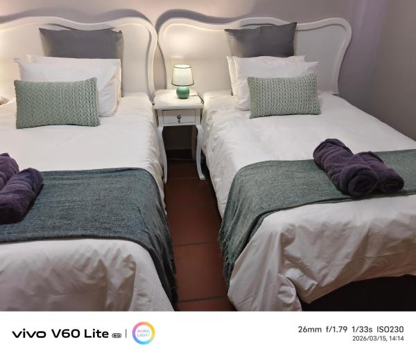 Firehouse Self-catering Unit 6 - Paarl