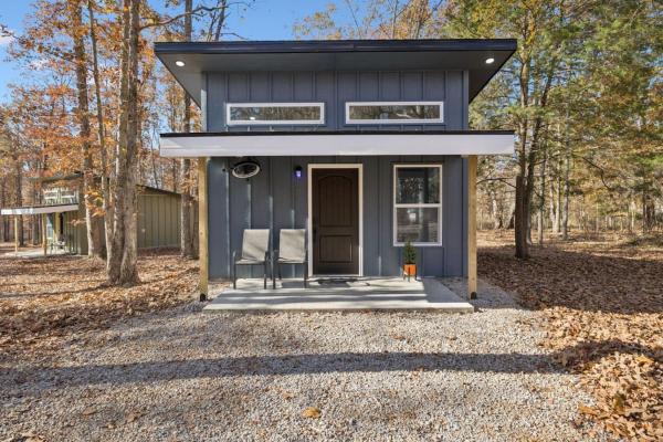 Cabin 5 - United States