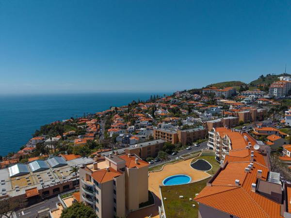 Garajau Terrace Apartment - Pool And Free Parking - Madeira Island