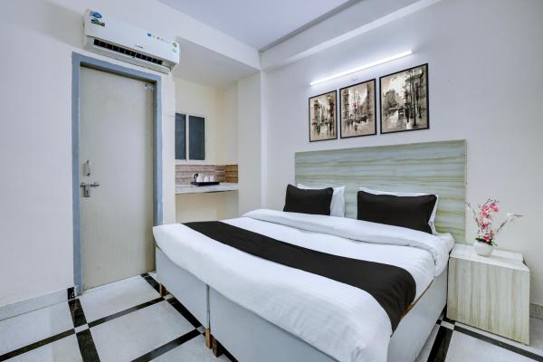 Super Hotel O Dlf Phase 1 Metro Station Gurugram - Gurugram