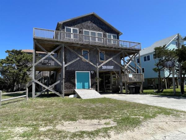 54205 Marlin Court House - Frisco, NC
