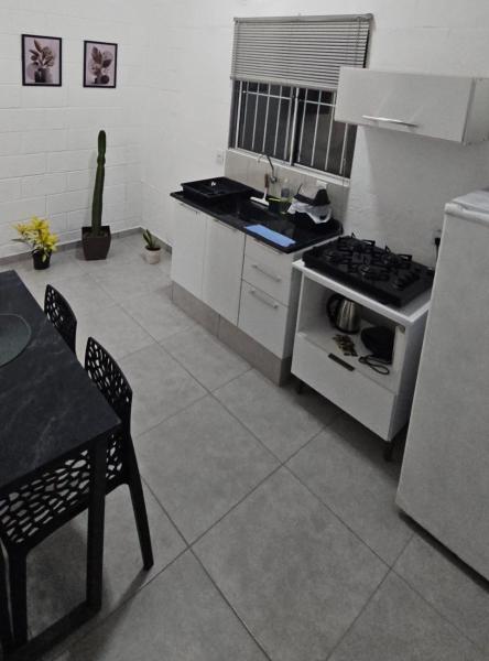 Casa Completa Em Cotia Com Estacionamento - Itapevi