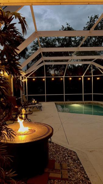 Sunfinity Villas I Relaxing Family Home With Pool In Marco Island - Marco Island, FL