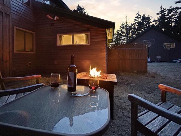 Quietside Studio - Fire Pit - Near Acadia - Southwest Harbor, ME