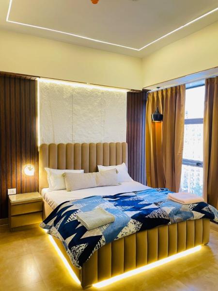 Elegant 1bhk Studio Medanta Front - Noida