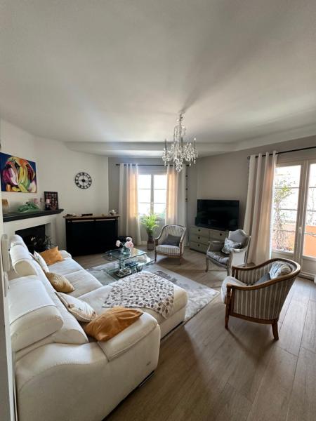 Appart 130m2 F4 St Raphaël Centre - 10 Minutes Des Plages à Pieds - Saint-Raphaël