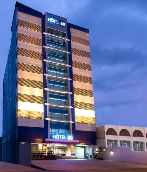 Hotel 88 - Mangga Besar Viii Jakarta By Wh - Jakarta