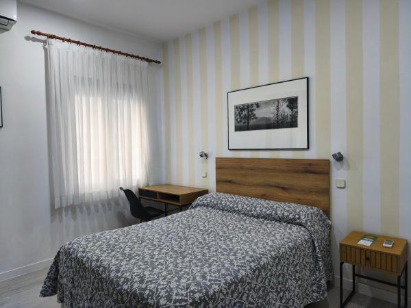 Hostal Angelines - Madrid