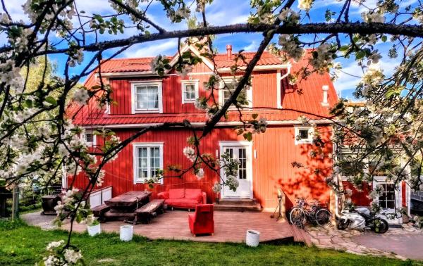 120 Yrs. Old Log House In Kuopio City Centre - Kuopio