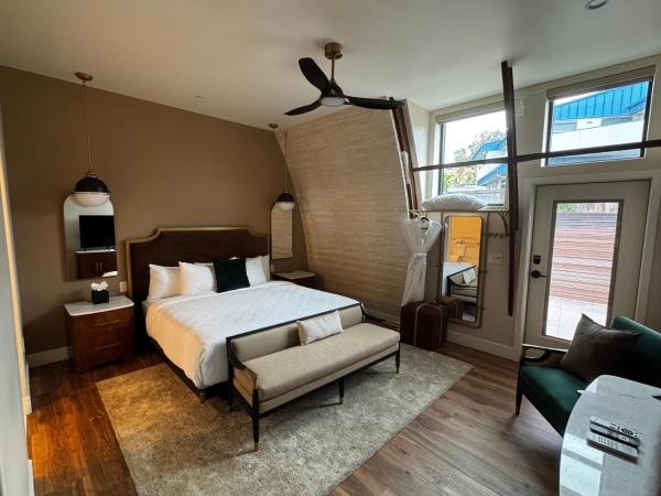 The Q Inn - Baywood-Los Osos, CA