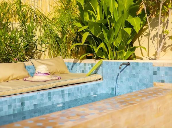 Cozy Private Riad, Pool Breakfast Terrace Kitchen - 마라케시