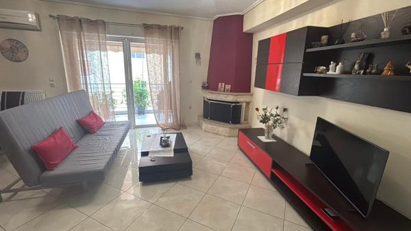 2br With Balcony, 5min Metro Athens 15min To Center - Athens