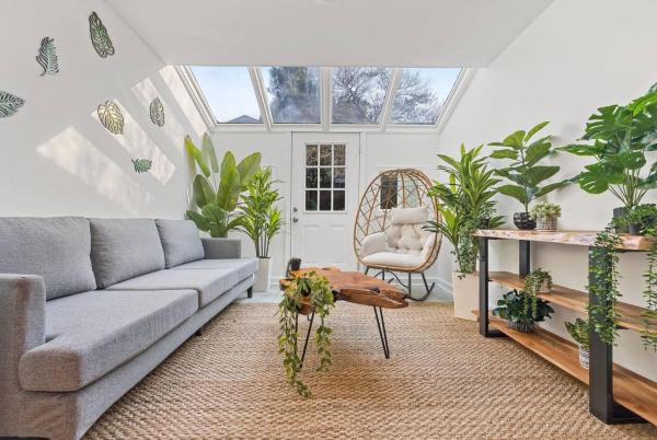 Stylish 4br Retreat Near Beltline & Ponce City - Atlanta, GA