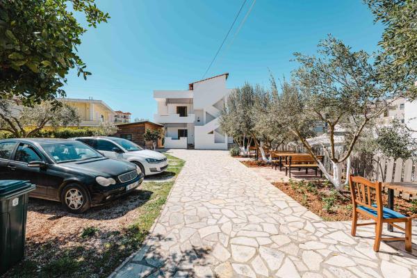 Ergys Apartments - Ksamil