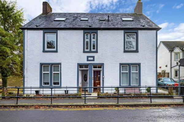 Charming & Cosy Drymen Flat - Escocia