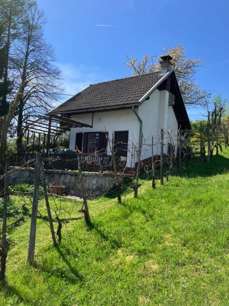 Vikendica Na Kučarju Ob Kolpi - Gradac