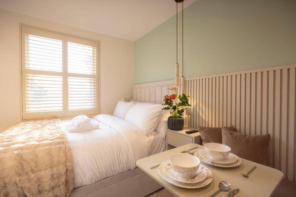 Standard Studio 7 At The Orange Door Little Venice - Harrow