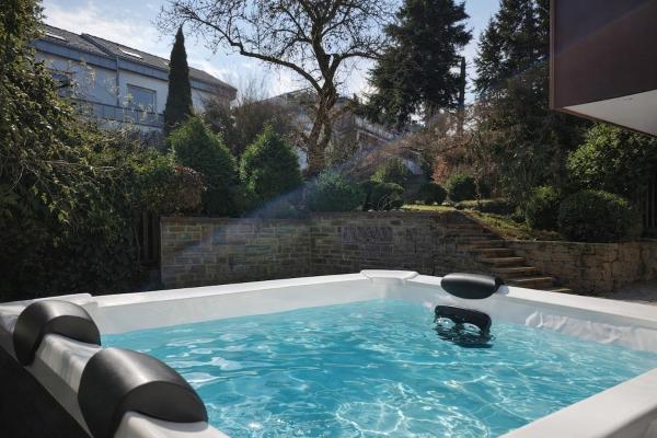 Xl Eifel House Für 14 Gäste Mit Whirlpool, Wintergarten, Mehreren Terrassen Und Balkone Sowie Großen Garten - Schleiden